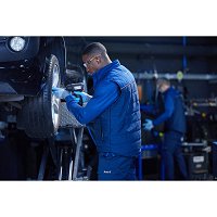 Dienstverlening herstelling en lekke band - Auto 5